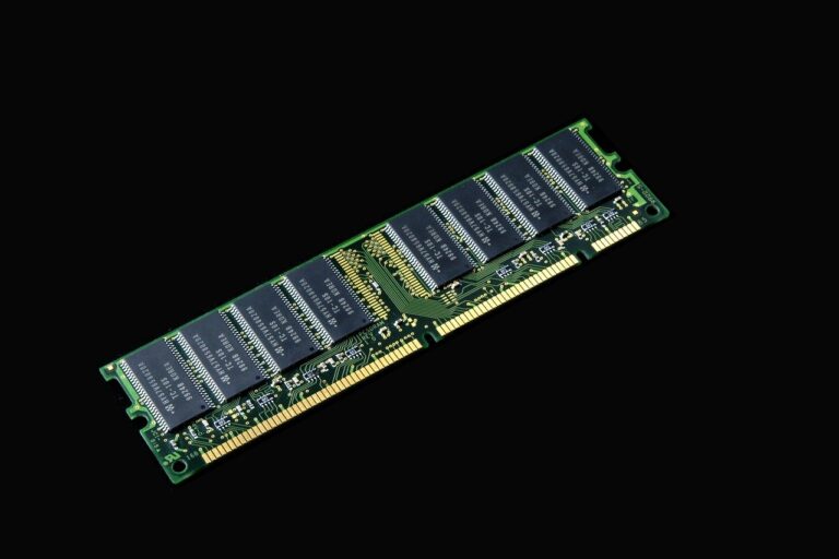 Pourquoi la mémoire vive ou RAM est essentielle pour l'ordinateur Pourquoi la mémoire vive ou RAM est essentielle pour l'ordinateur